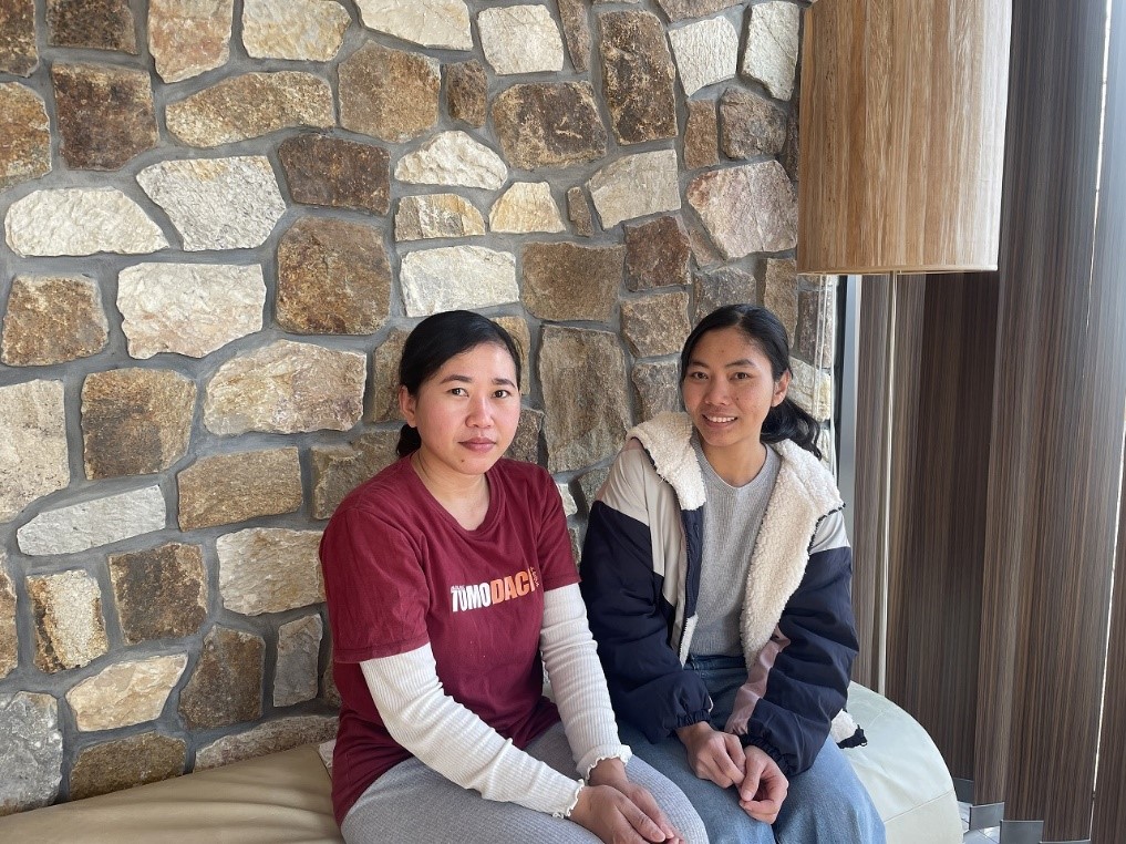 Amina（on the right）/ Photo provided by Amina